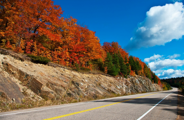 12 Best Places to See Fall Foliage in Canada 2025 (Best Time & Foliage ...