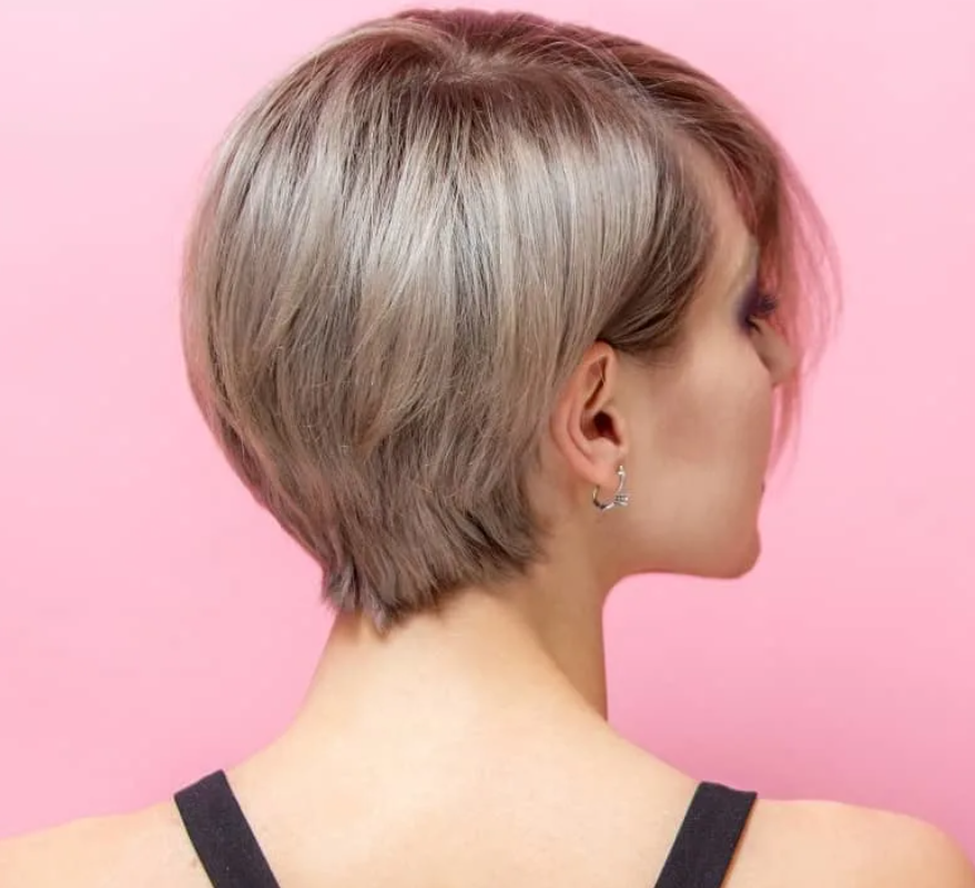 20 Popular Hair Color Ideas for Short Hair Fair Skin Trending in 2025 ...