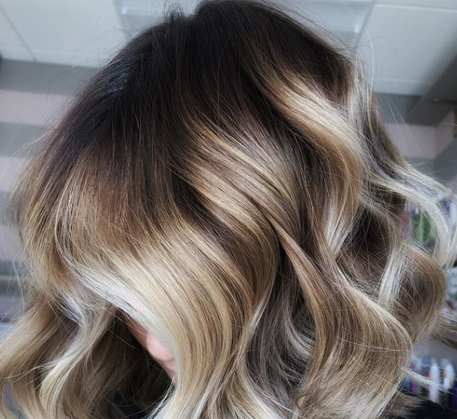 20 Popular Hair Color Ideas for Short Hair Fair Skin Trending in 2025 ...