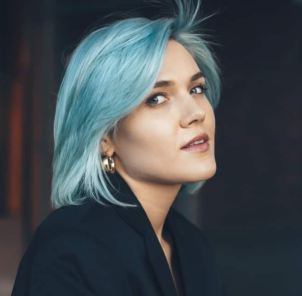 20 Popular Hair Color Ideas for Short Hair Fair Skin Trending in 2025 ...