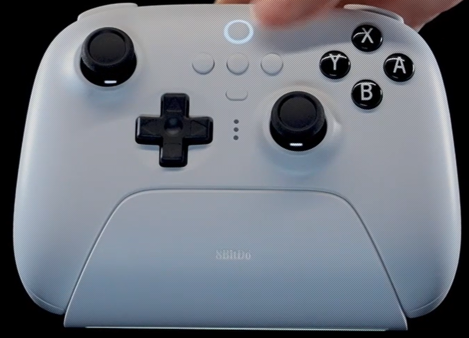 8Bitdo Pro 2 vs. Ultimate vs. SN30 Pro+ vs. Lite 2: Differences and ...