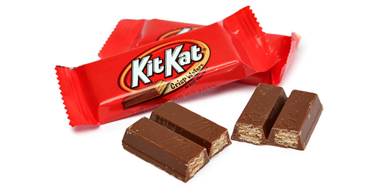 Snickers vs. Twix vs. Kit Kat vs. PayDay Bars: Differences and Reviews ...