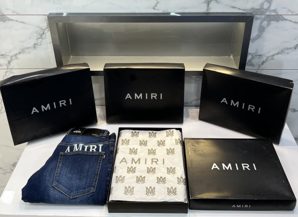 Amiri Jeans Real vs. Fake Guide 2025: How Do I Know if My Amiri Jeans ...
