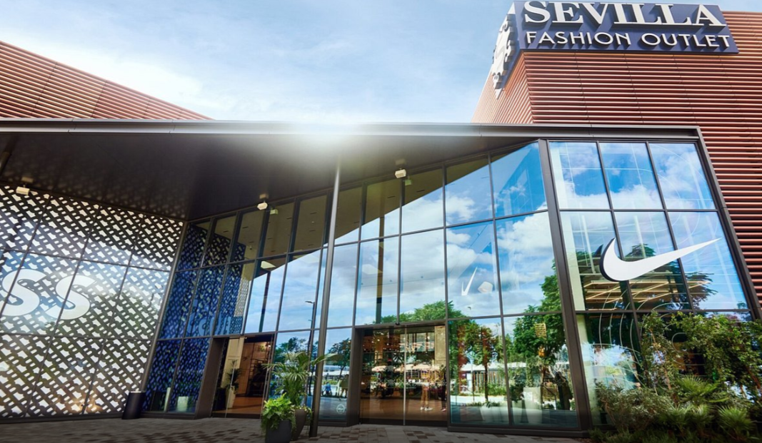 2025西班牙Outlet奥莱/打折村全攻略（地址和营业时间+品牌列表+必买推荐+退税+交通）- 巴塞罗那、马德里等奥特莱斯汇总！ - Extrabux